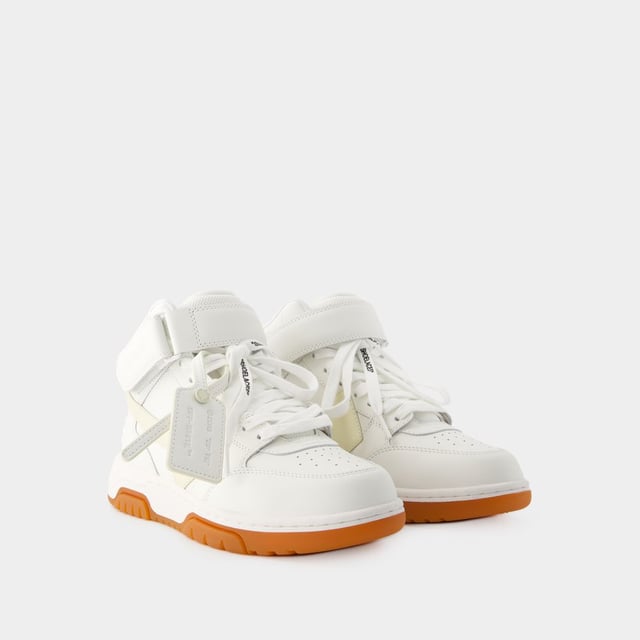Out Of Office Mid Top Sneakers - Off White - Piel - Blanco